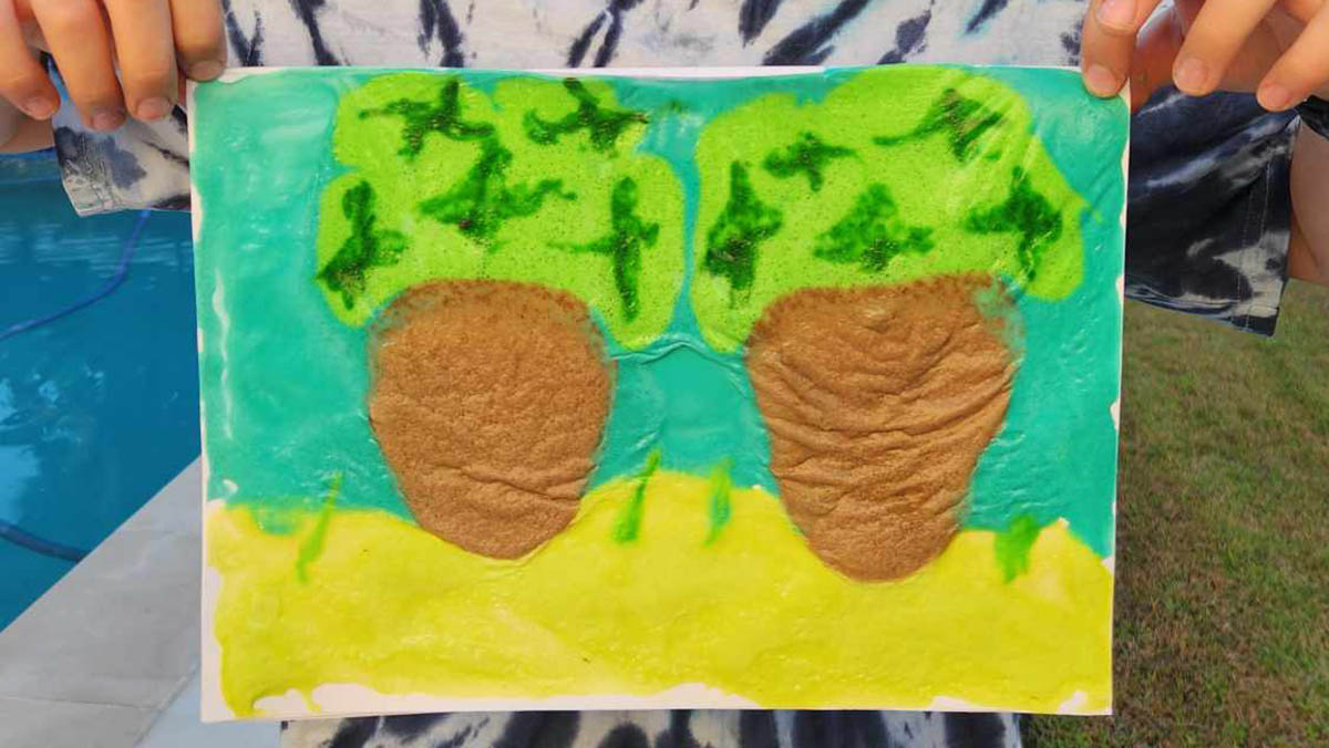 How to make puffy paint with 3 simple ingredients - Mums At The Table