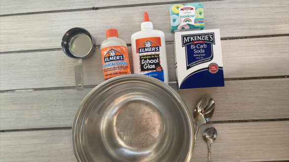 Ultimate no-fail DIY slime recipe - Mums At The Table